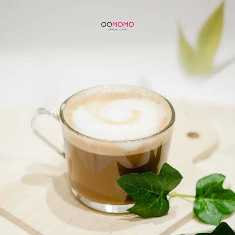 从日式热菜到甜点可丽饼和清爽的果茶，快来Oomomo Cafe试试吧！_乐群_加拿大_衣帽间