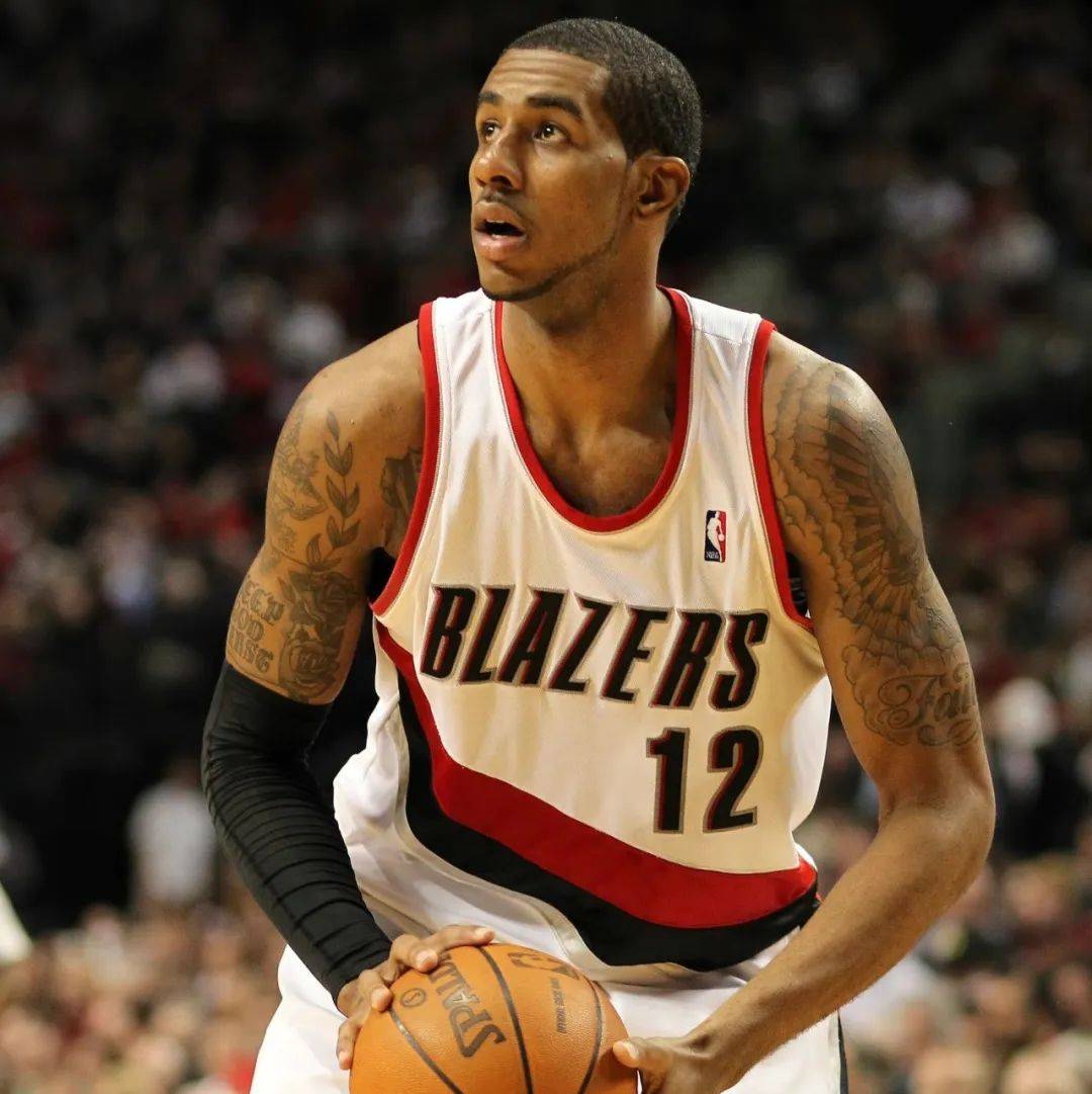 OL2 | S14拉马库斯.阿尔德里奇（14版）数据预测_球员_投篮_防守篮板