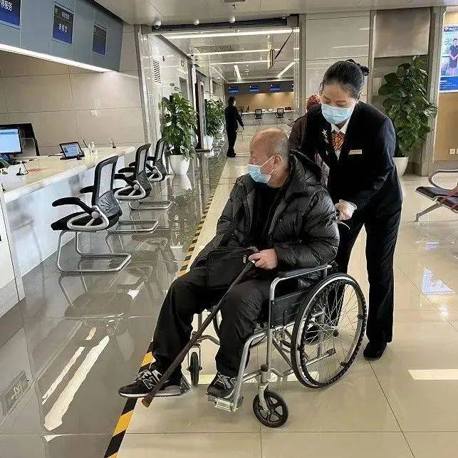 有爱无碍,让城市更温暖——探访海淀、怀柔政务大厅服务残疾手语