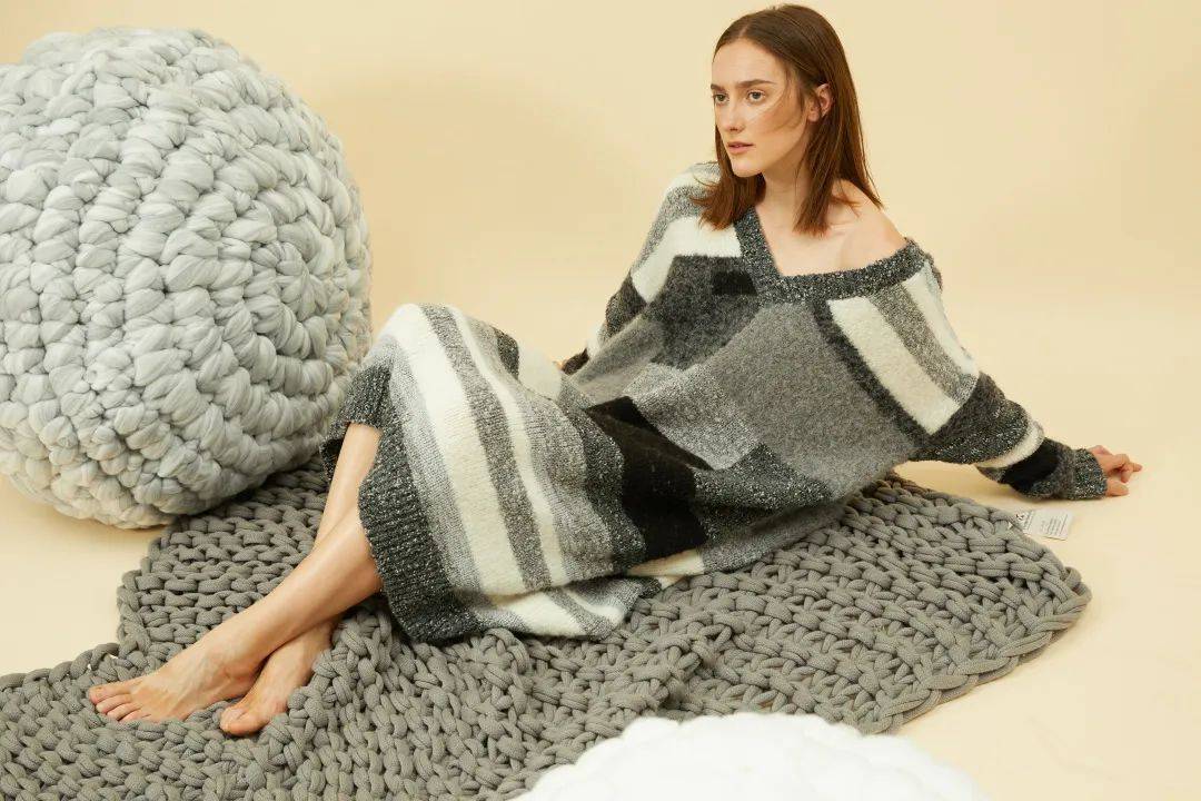 A/W2022深圳时装周丨DECENT：探寻大地秘语，释放自然人生_时装周_大地_深圳