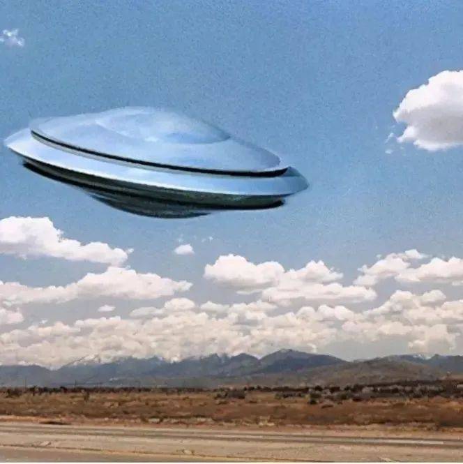 美国50年来首次披露UFO影像，有什么目的_美国公布UFO影像_美国50年来首次披露UFO影像_50年首次！美国国会举行UFO听证会