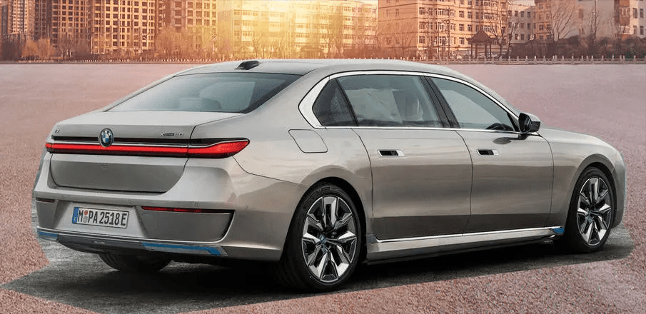 “复活BMW L7”：宝马对的迈巴赫S级、霍希A8L的“三国杀绝杀”_搜狐汽车_搜狐网