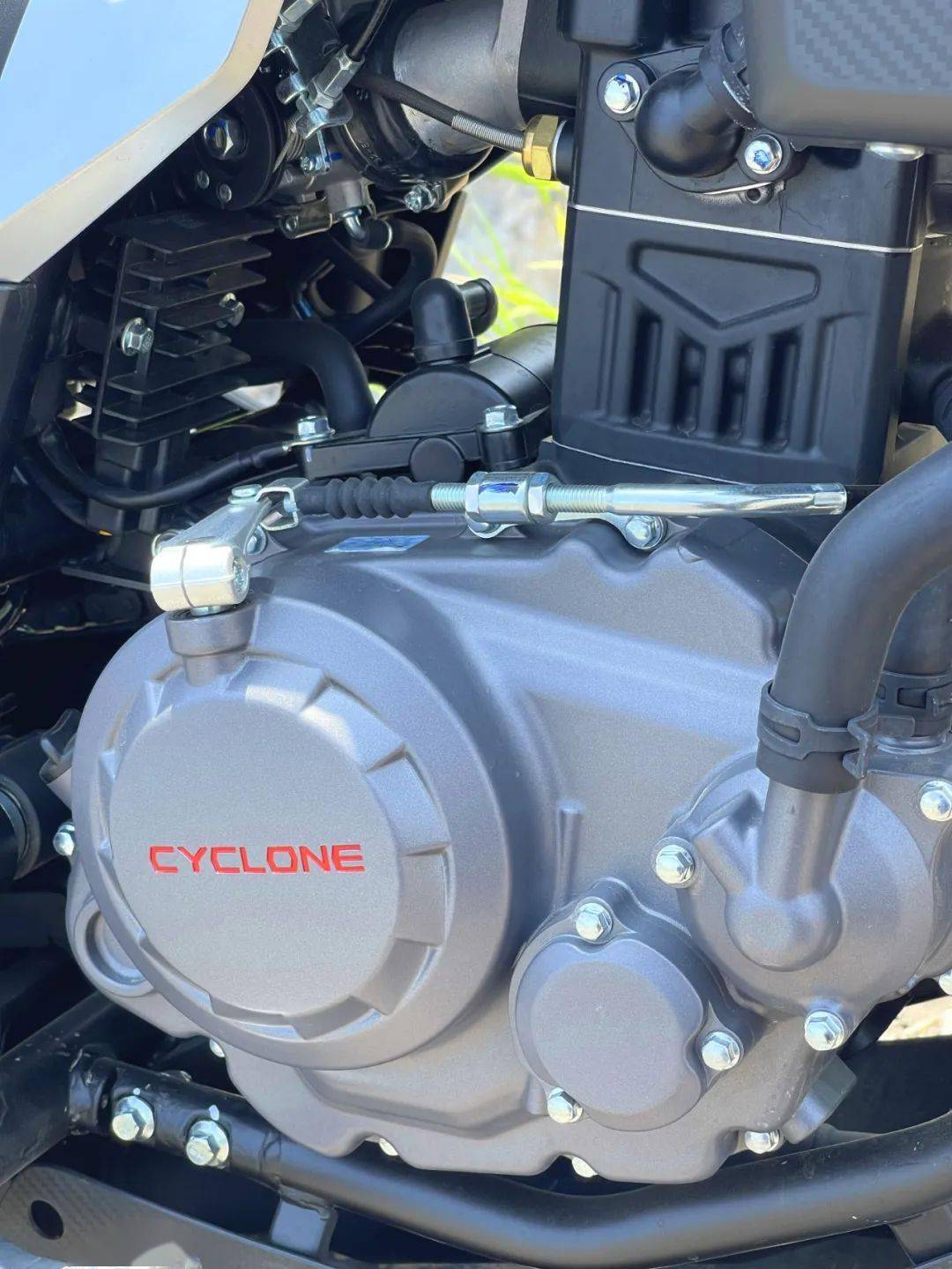 小复古，大味道——赛科龙RE250印象_搜狐汽车_搜狐网