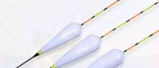调漂找底,新手最爱犯这3个错,难怪每次浮漂都一动不动饵料淤泥问题
