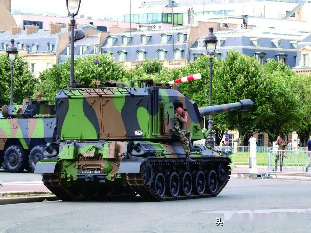 法国AUF-1 155毫米自行榴弹炮小传（下） - 液压汇