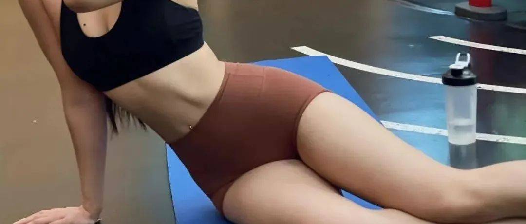 179cm山东辣妹，大长腿直击小心脏！简直不要太美！_健身_Ada_Maa_自律