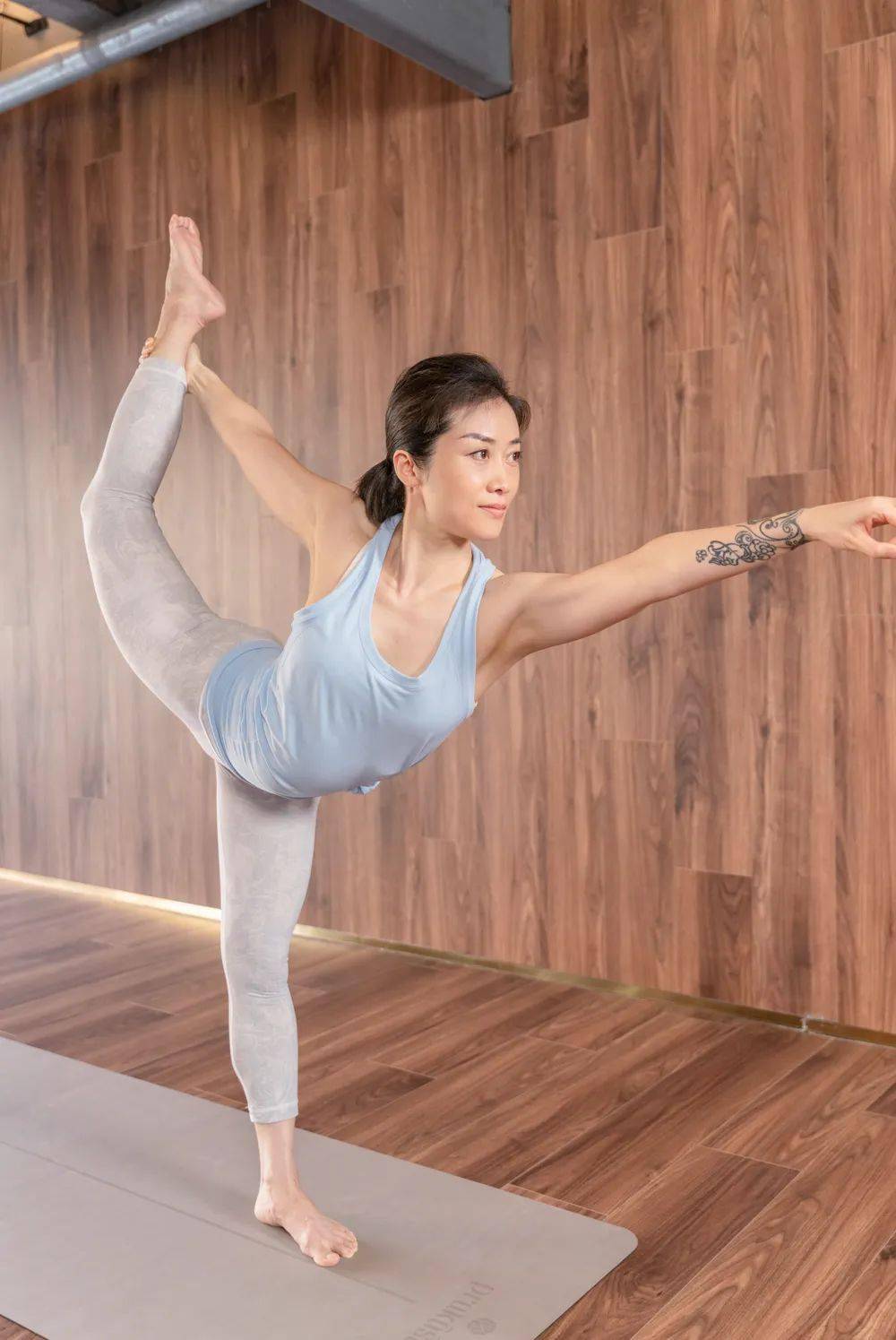 拿什么来拯救，我们倍速播放的人生？_Prakasa_瑜伽_Yoga