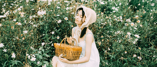 女人余生最好的活法:不解释、不讨好、不假装人生伪装开心
