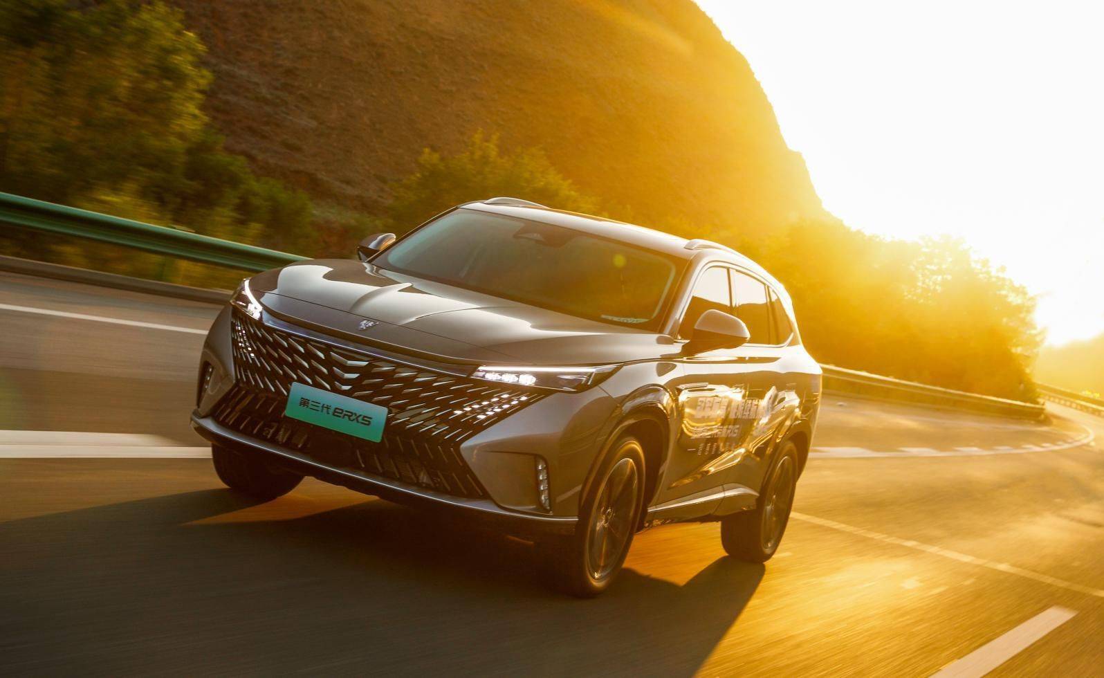 续航1483km，新上市的全新第三代荣威超混eRX5告诉你什么是真香_搜狐汽车_搜狐网