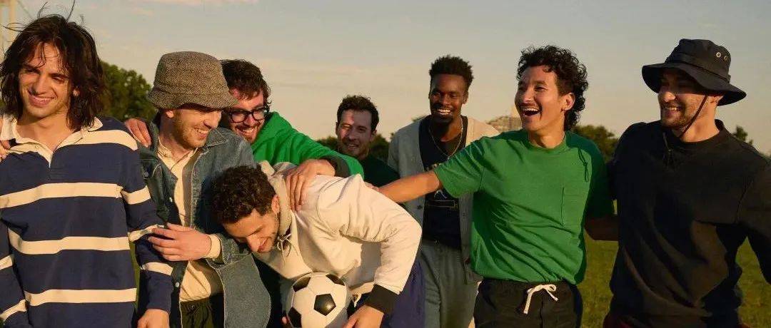 平价版 Noah 已经来了？︱《IVY 研究室》_image_Crew_品牌