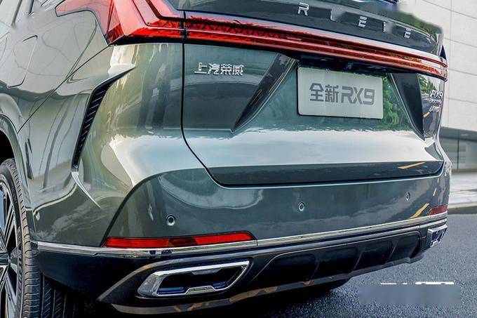 荣威大七座SUV RX9首发！比汉兰达大一圈 预计卖17万_搜狐汽车_搜狐网