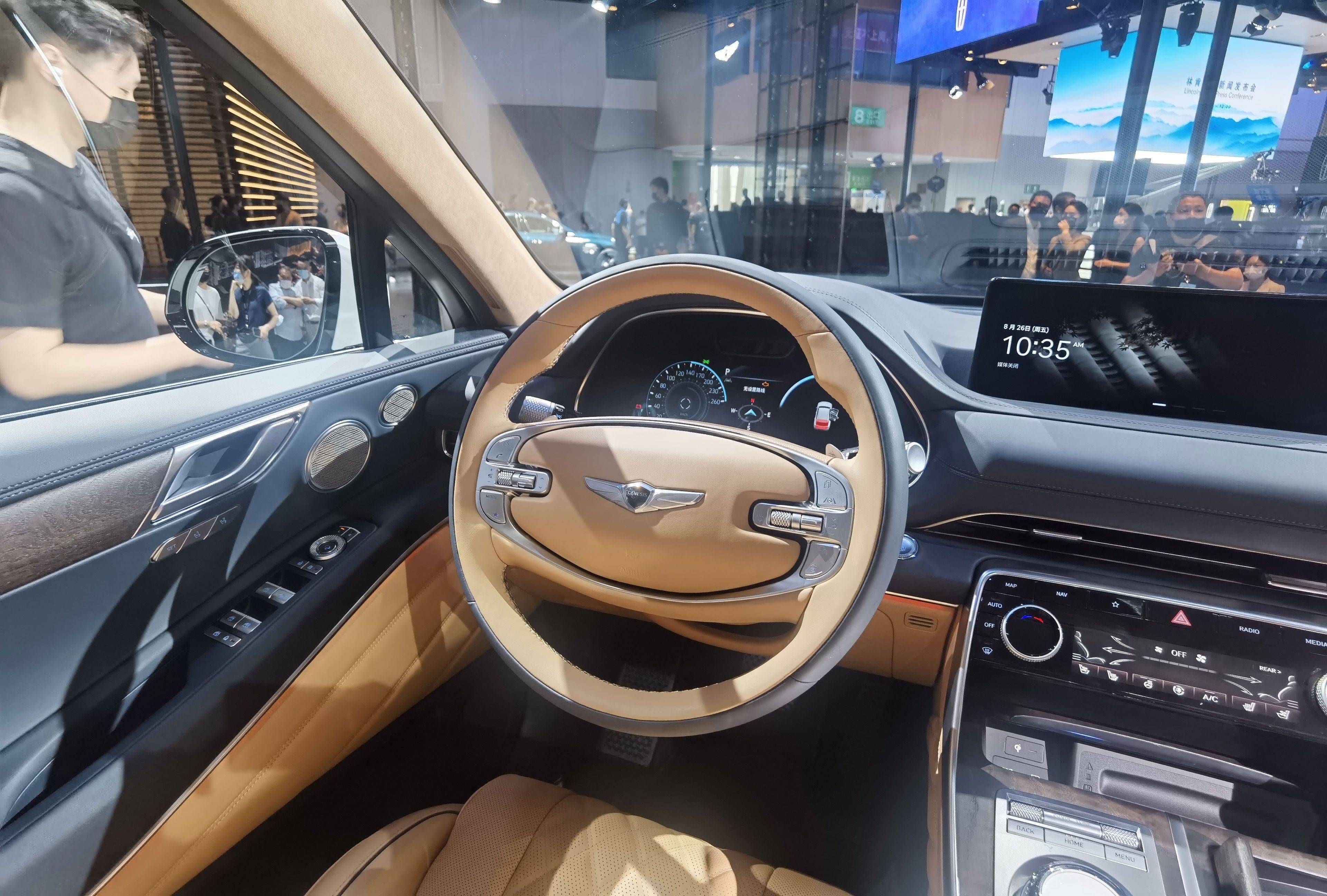 买宝马X5不如买它？捷尼赛思GV80四座版成都车展上市_搜狐汽车_搜狐网