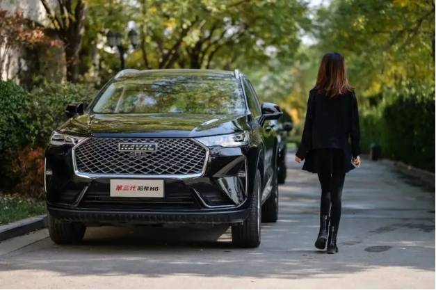 新捷达VS7高光版对比哈弗H6，“德系SUV”年轻“最爱”！_搜狐汽车_搜狐网