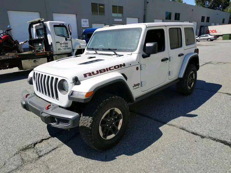 实拍新版JEEP牧马人，造型威猛，2.0T+8AT_搜狐汽车_搜狐网