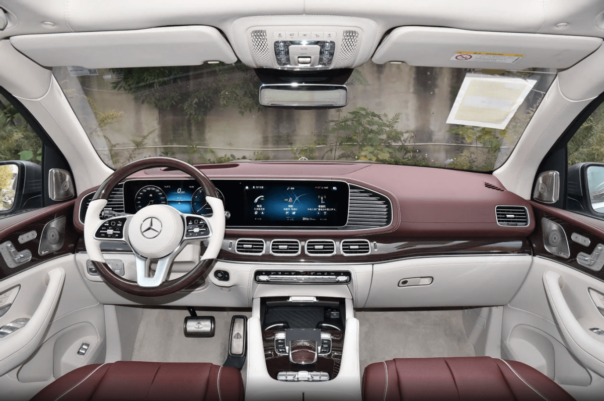2022款迈巴赫GLS上市，车长5米2，配3.0T或4.0T动力，气场十足_搜狐汽车_搜狐网