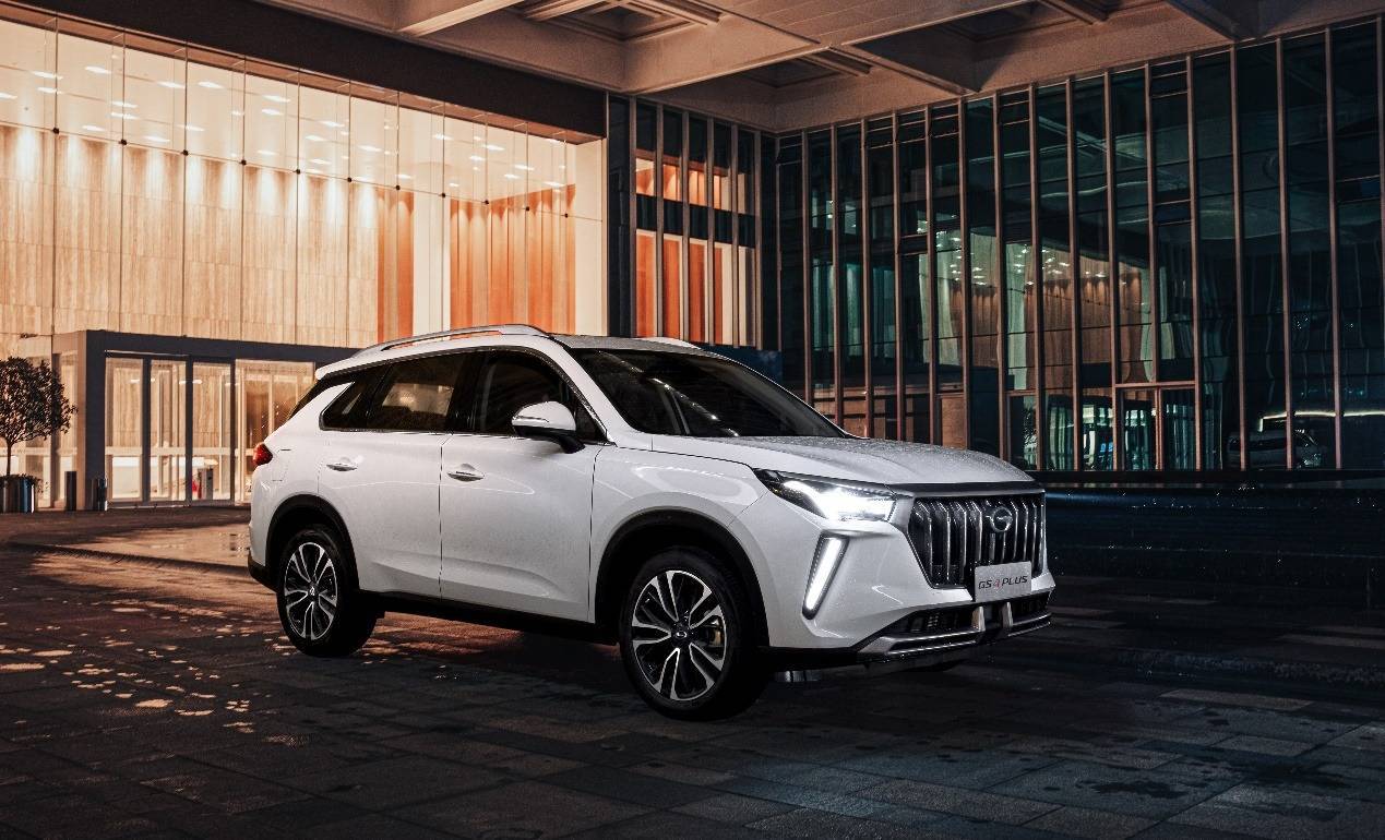 加配不加价，空间颜值配置皆PLUS！2022款 传祺GS4 PLUS上市！_搜狐汽车_搜狐网