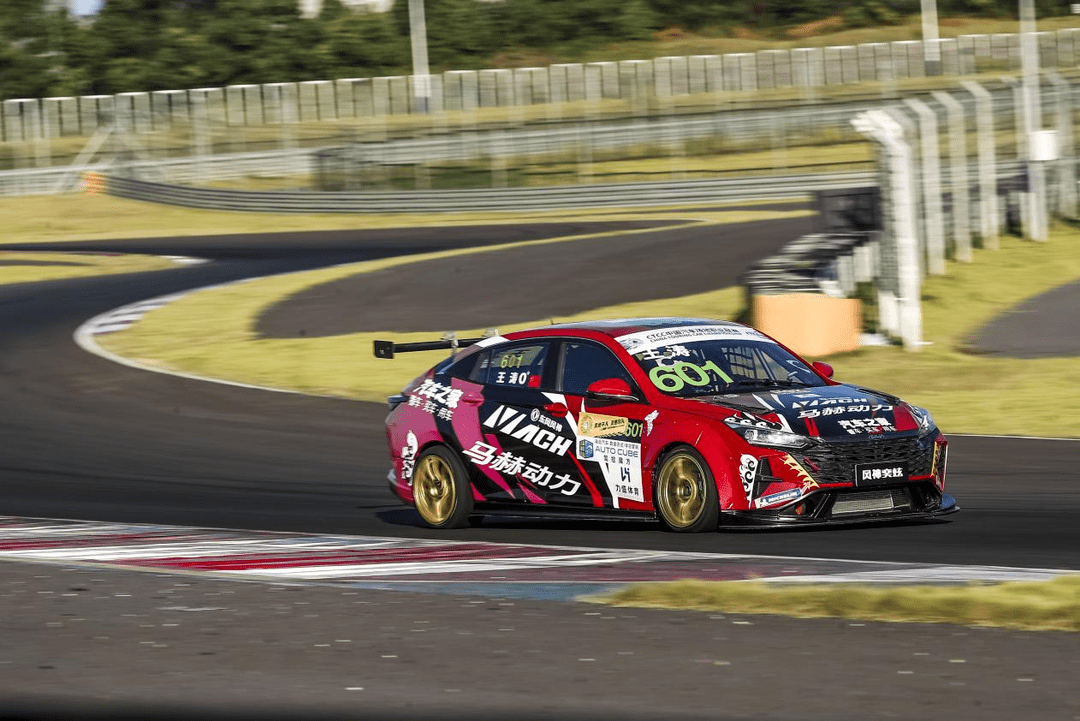 封车讯 | CTCC冠军赛车或将量产？全新奕炫马赫版官图曝光_搜狐汽车_搜狐网