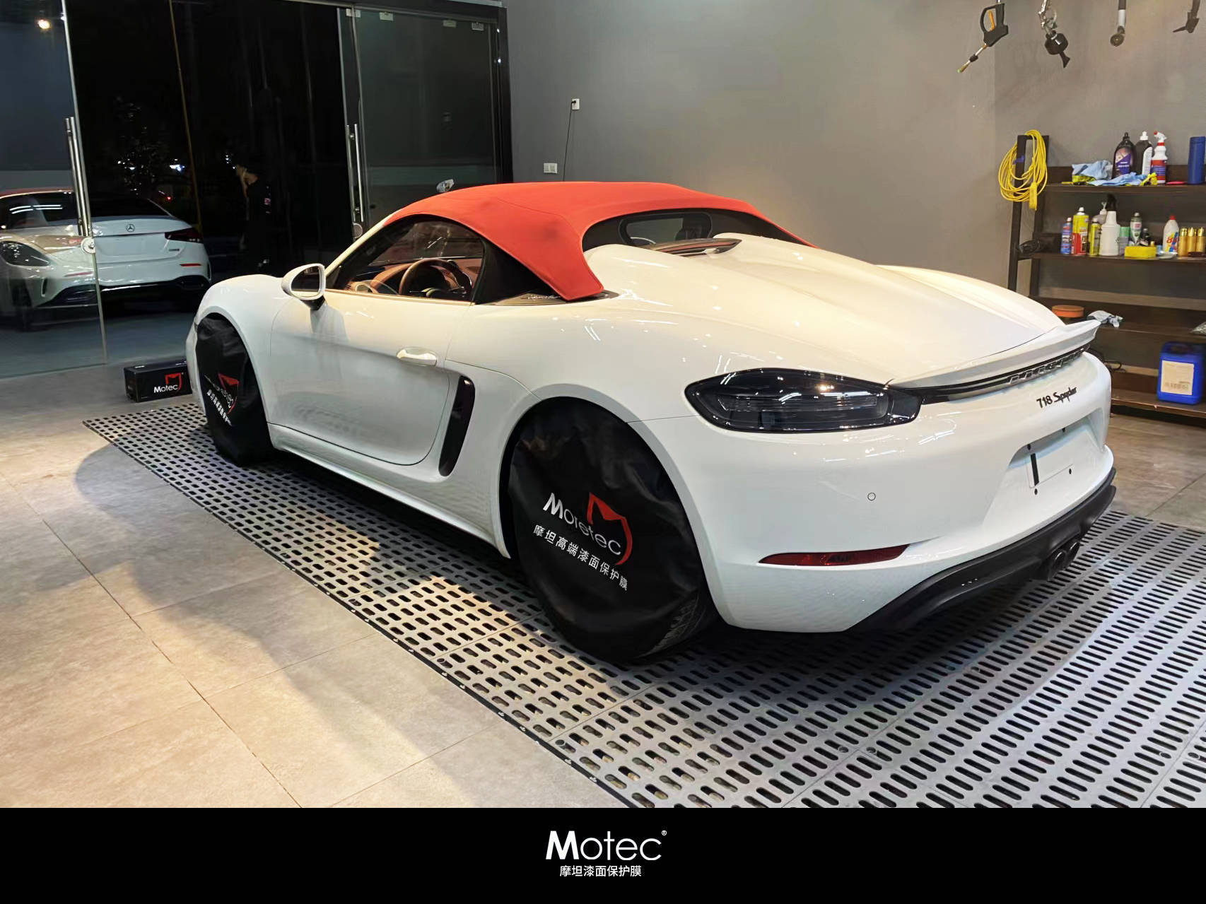 保时捷718装贴日本Motec Film摩坦隐形车衣_搜狐汽车_搜狐网
