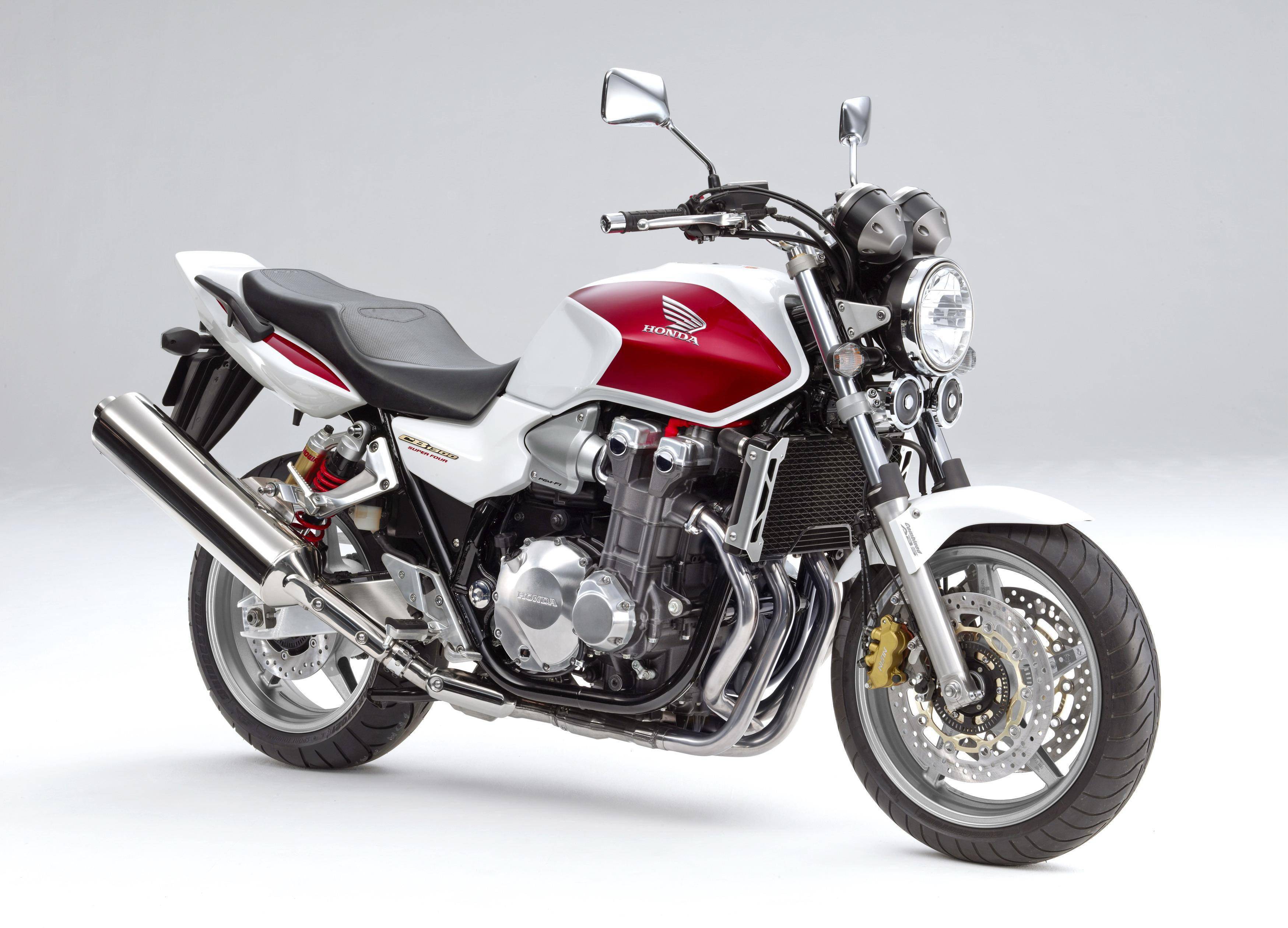 Honda 或于稍后推出三十周年纪念版 CB1300_搜狐汽车_搜狐网