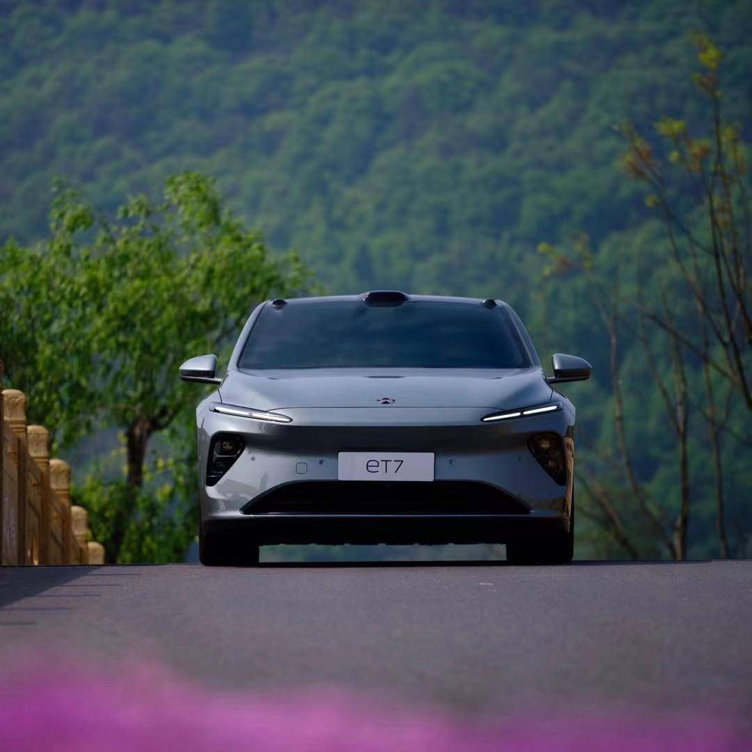 重磅！媒体实测蔚来ET7碾压对手 综合排行榜第一名_搜狐汽车_搜狐网