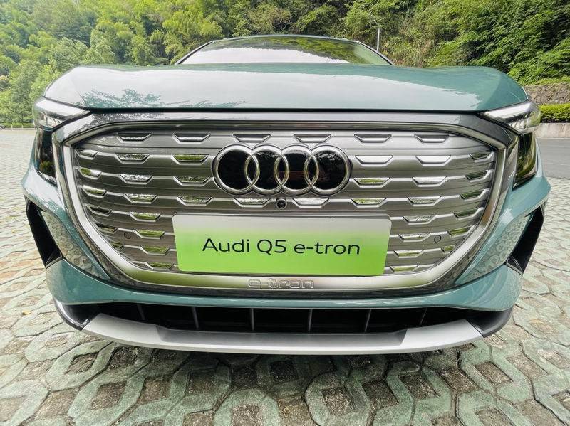 尝鲜试驾上汽奥迪首款纯电豪华SUV Q5 e-tron_搜狐汽车_搜狐网