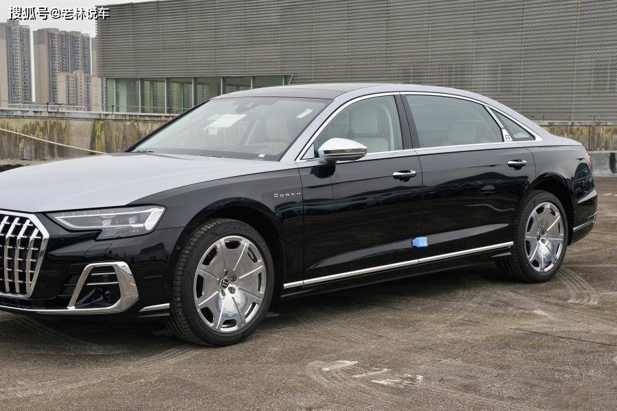 行走的“艺术品”，配4.0T V8+8AT+四驱，关上门鸦雀无声_搜狐汽车_搜狐网