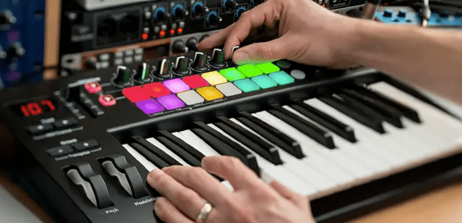 “MIDI”究竟是什么？它又是怎样诞生的呢？_文件_进行_乐器