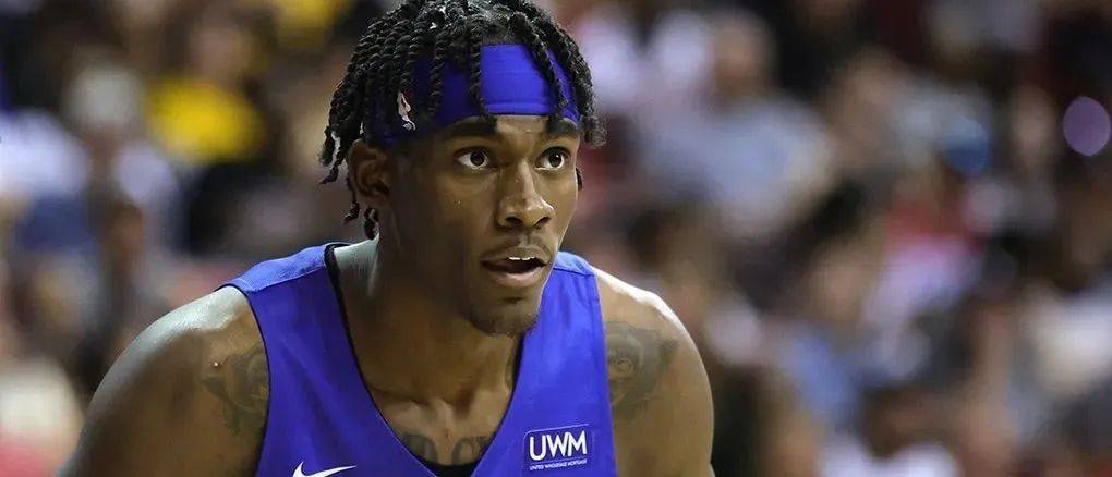 OL2 | 身高208速度90+的SF！新秀数据一览（11-15顺位）_传球_防守篮板_智商