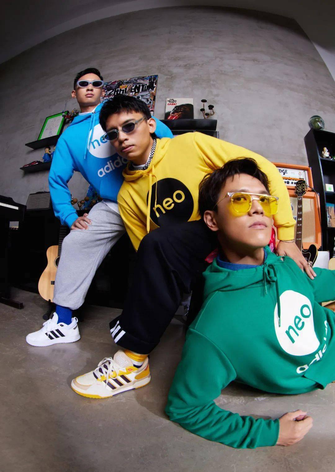 真送鞋！adidas neo“100dB”系列复古篮球鞋重磅上市_圈层_动作_创意