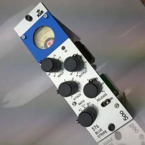 IGS 576 Blue：抗衡经典1 176，让你的声音镀一层金的压缩器_版本_修订版_面板