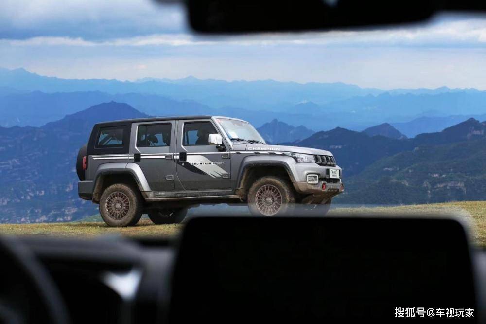 20.99万 新款BJ40环塔冠军版上市 可可西里版同步首发_搜狐汽车_搜狐网