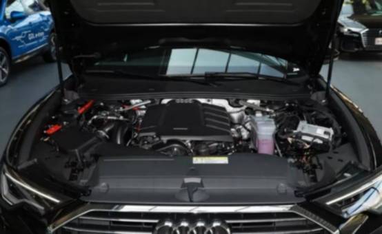 捷豹XFL与奥迪A6L对比，预算40多万，你会为谁买单？_搜狐汽车_搜狐网