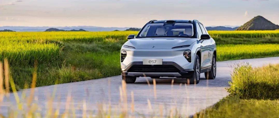 ES7对你的爱，一直很「安静」