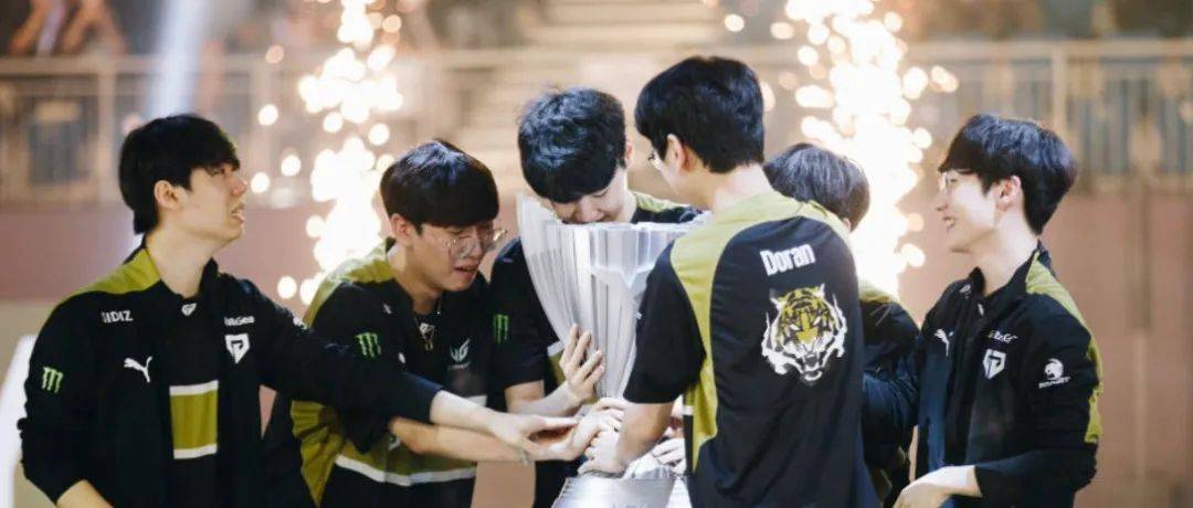 RGE上单爆料：GEN实力远高于EDG！因为我们和这2队都打了训练赛_战队_Odoamne_比赛