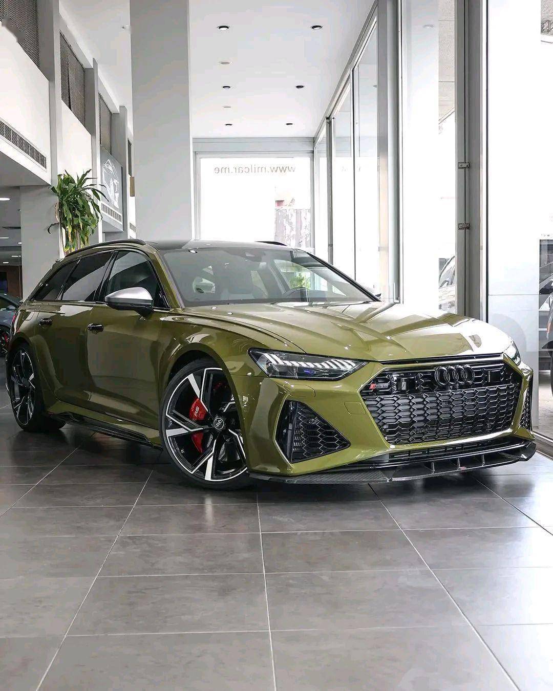 新版奥迪RS6曝光！4.0T+碳纤维套件，运动气势十足，竞争宝马M5_搜狐汽车_搜狐网