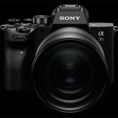 索尼A7R5依旧是6100万……_顶视图_消息_新机