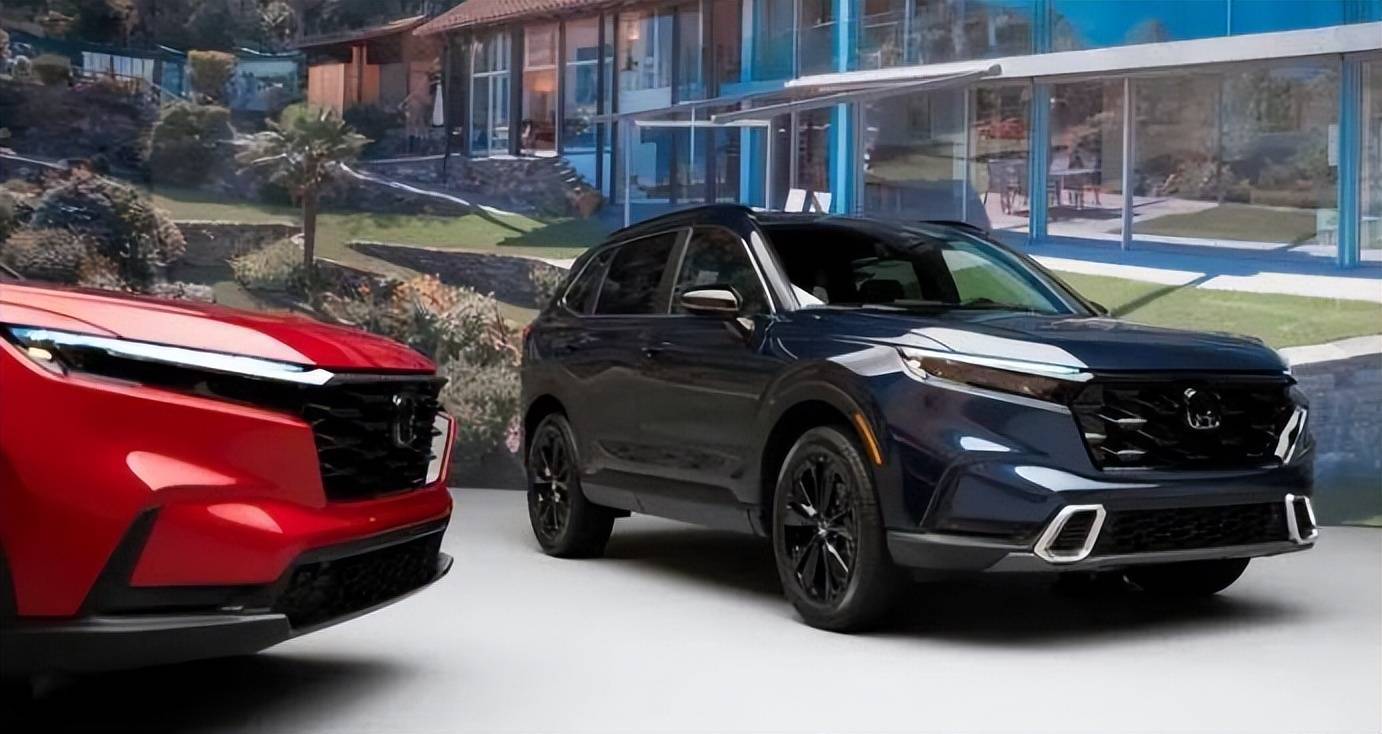 Bigger!哈弗神兽PK CR-V：前者把空间格局“打开了”_搜狐汽车_搜狐网