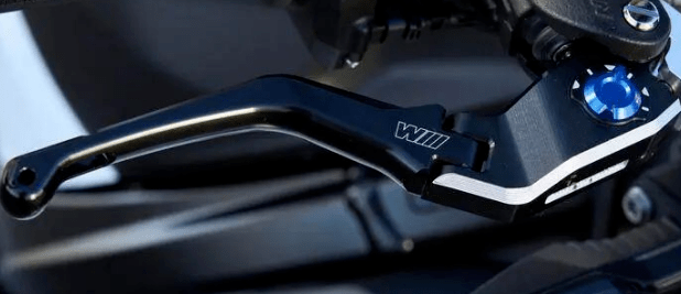 15万8的宝马M S1000R街霸..._搜狐汽车_搜狐网