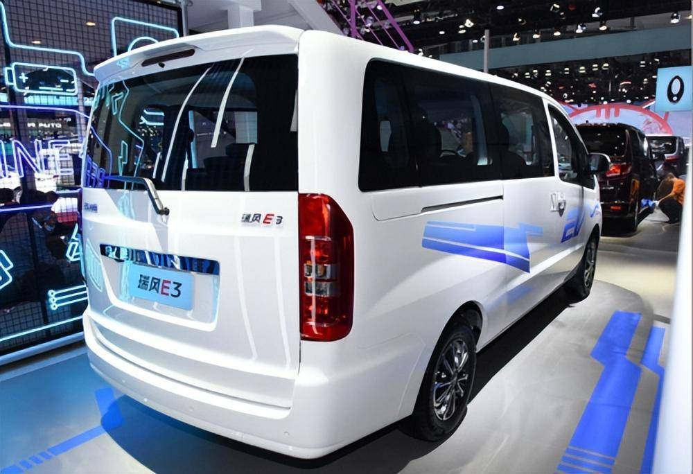 瑞风汽车推出首款纯电MPV车型瑞风E3 为创业者拉低运营成本_搜狐汽车_搜狐网