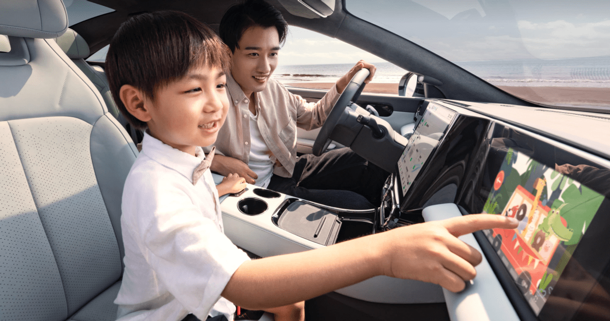 比亚迪汉VS零跑C01，25万预算买纯电轿车，谁是更优选？_搜狐汽车_搜狐网