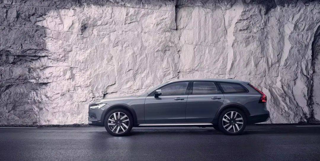 官方直售价39.18万元起，新款V90 Cross Country值得购买么_搜狐汽车_搜狐网