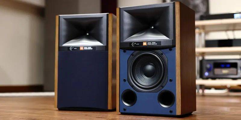 【器材测评】超过50年的监听音箱传奇，低调品味之选: JBL 4309书架音箱_系列_Altec_市场