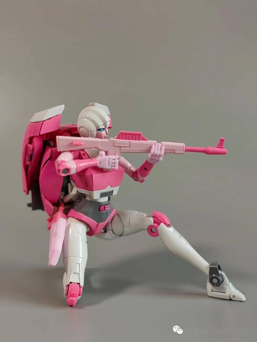 【评玩具】子小天：甜菜测评《变形金刚 MP51阿尔茜，这便是最好的G1造型阿尔茜》_搜狐汽车_搜狐网