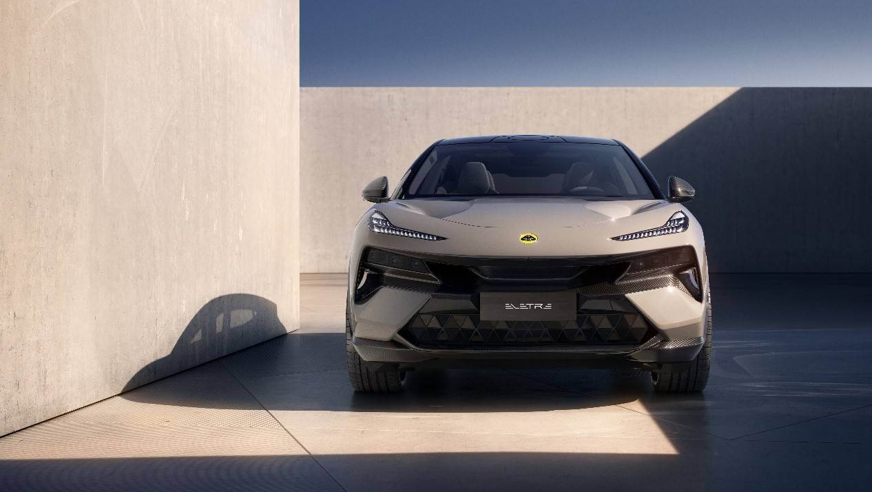 售价82.8万起 路特斯纯电SUV ELETRE正式上市_搜狐汽车_搜狐网