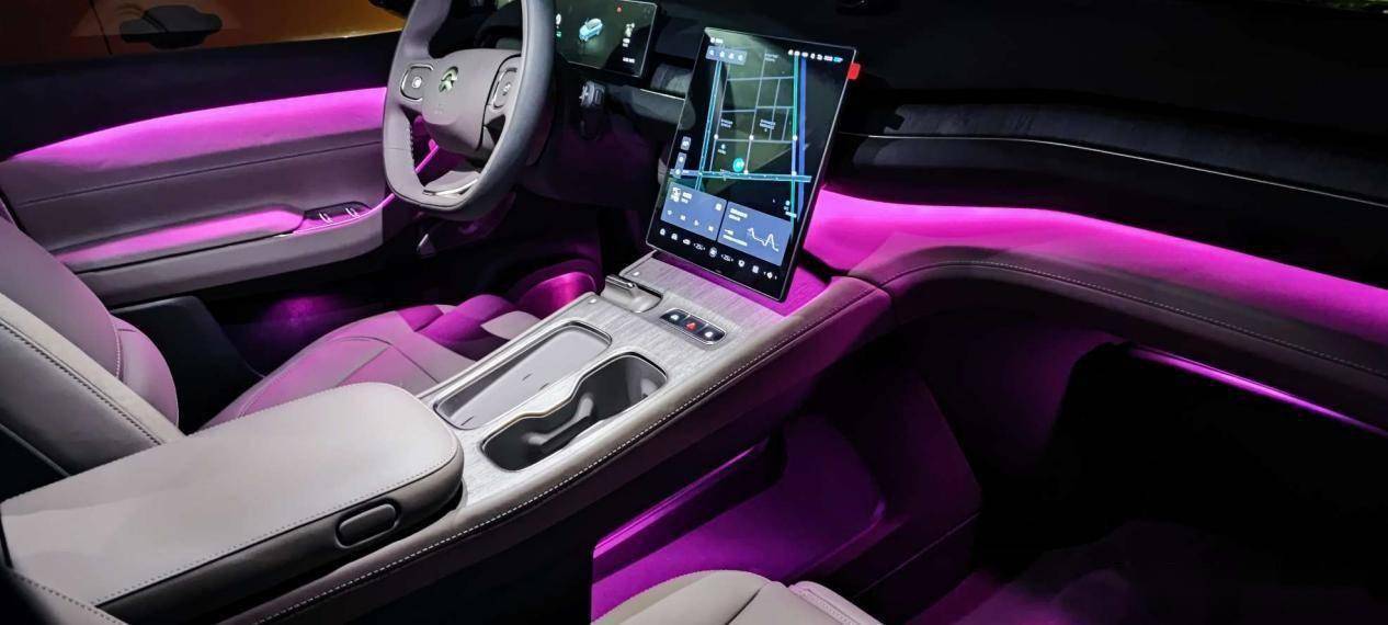 预算只够得上国产X5的丐版，但是可以拿下满级的ES7_搜狐汽车_搜狐网