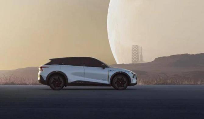 向“蔚小理”宣战 集度ROBO-01探月限定版来了 39.98万元_搜狐汽车_搜狐网