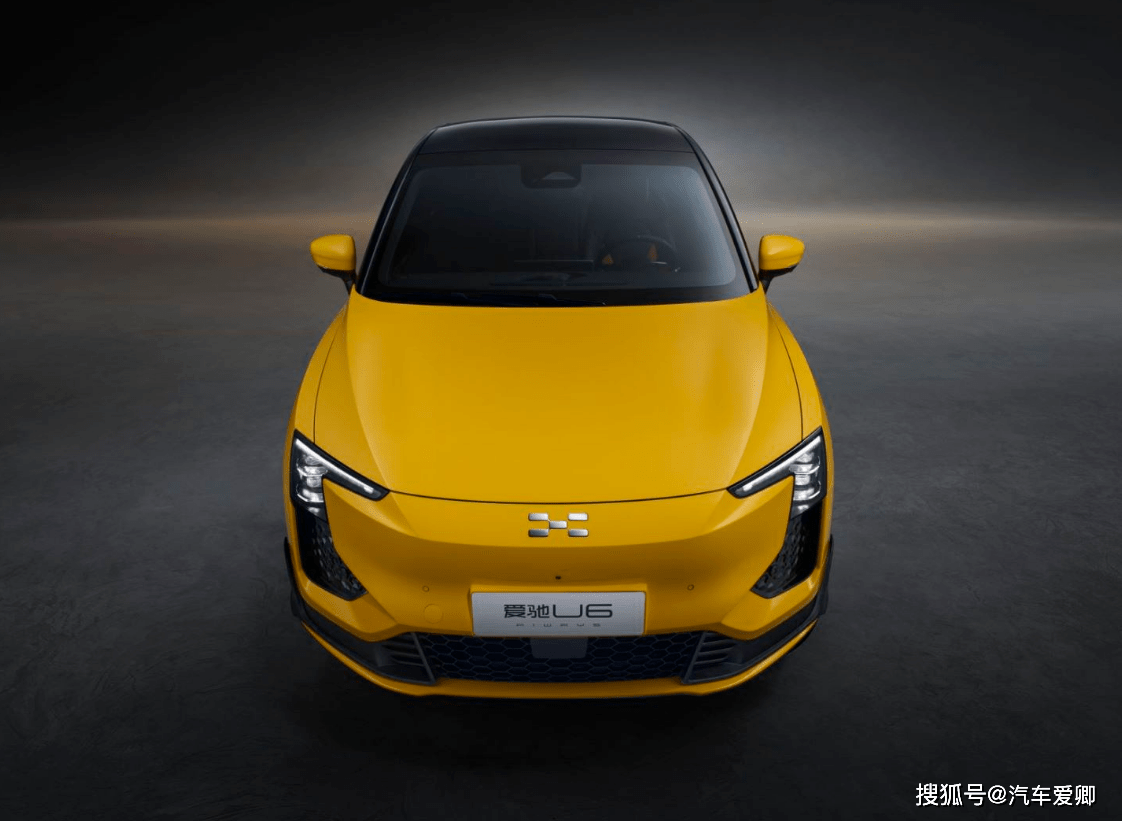开了1年Model Y，然后第一次开爱驰U6，车主坦言：花10万买虚荣心_搜狐汽车_搜狐网