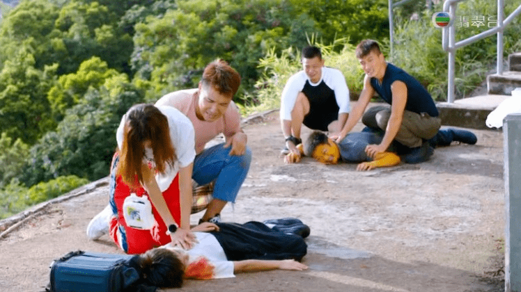 《超能使者》父子死别戏令人心酸！47岁TVB男星：拍到好不开心_明仔_儿子_剧情