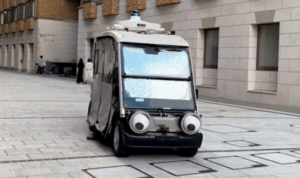 为了减少交通事故，日本人竟造辆有眼睛的车！_搜狐汽车_搜狐网