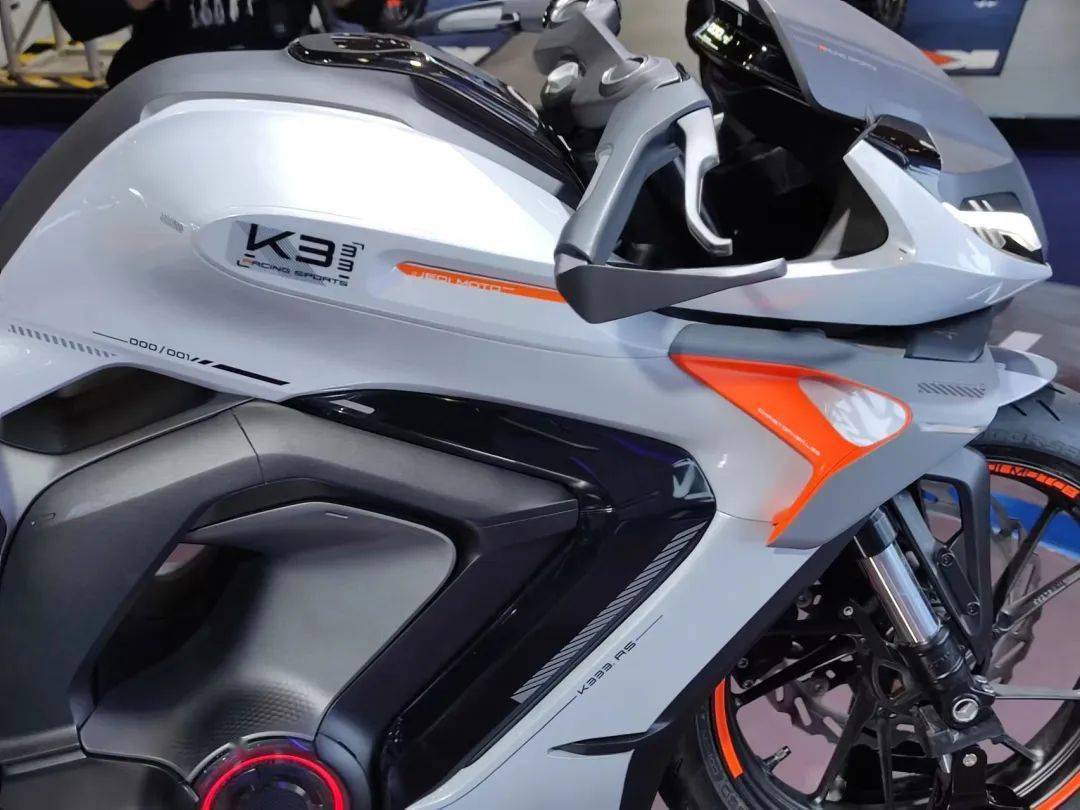 最像概念车的量产跑车，K750售价3.98万元起，杰迪 K333亮相摩博会_搜狐汽车_搜狐网